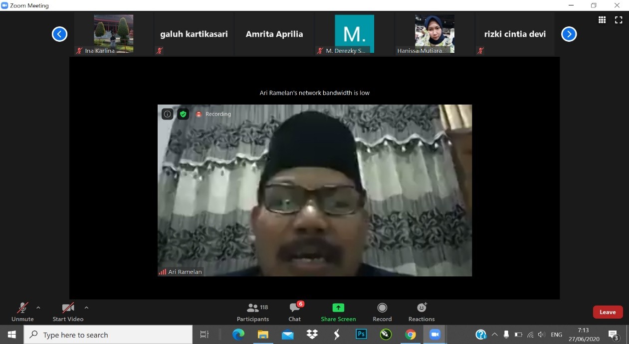 Pemaparan Materi oleh Prof. Ir. Ari Ramelan, M.Sc. (Hons), Ph.D.